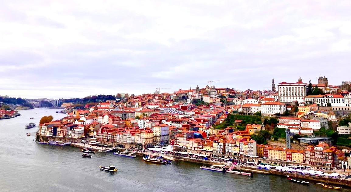 Collaboration with Portuguese academic institutions: Building a ...